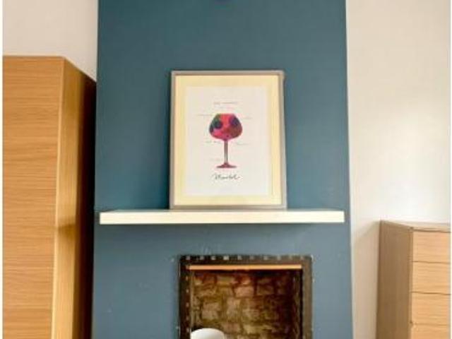 Shared Living/roommate 3 Bedroom For Rent London London 1235 ELS102437949