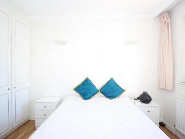 Shared Living/roommate 3 Bedroom For Rent London London 2021 ELS90563698