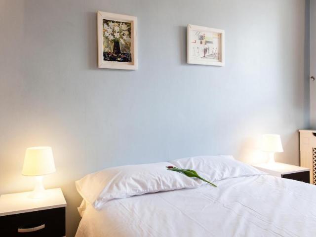 Shared Living/roommate 3 Bedroom For Rent London London 2900 ELS90559435