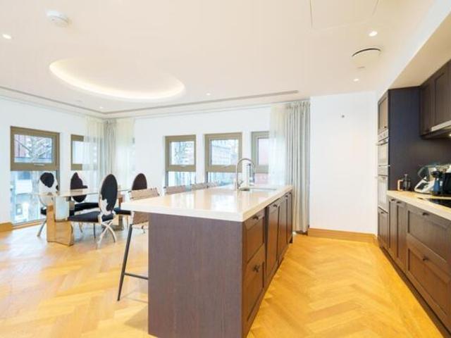 Shared Living/roommate 3 Bedroom For Rent Londres London 6800 ES100719850