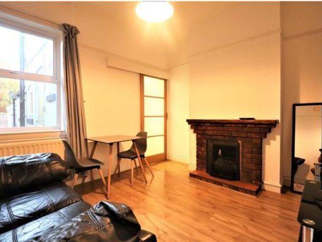 Shared Living/roommate 3 Bedroom For Rent West Midlands England 540 ES97422116