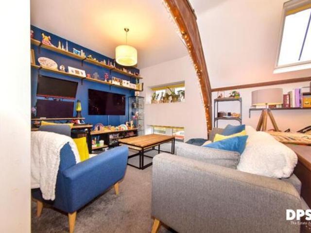 Shared Living/roommate 3 Bedroom For Sale Morley Derbyshire 260000 ES100648687