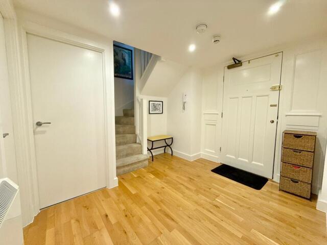 Shared Living/roommate 3 Bedroom For Sale Newport Newport 200000 ES101231871