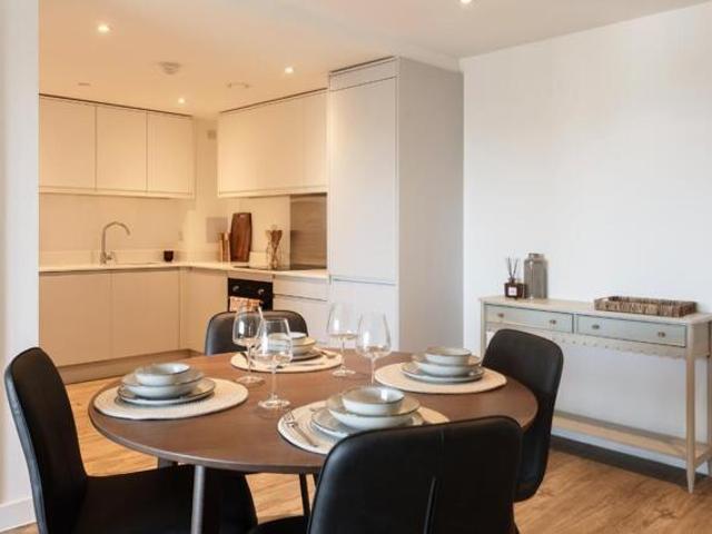 Shared Living/roommate 3 Bedroom For Sale North Yorkshire Leeds 446500 ELS99345128