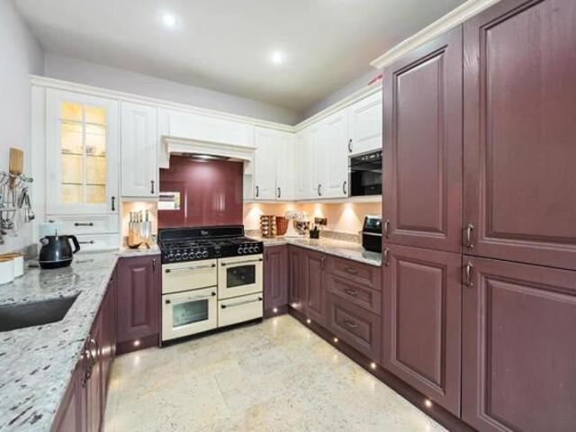 Shared Living/roommate 3 Bedroom For Sale North Yorkshire North Yorkshire 350000 ES99130171