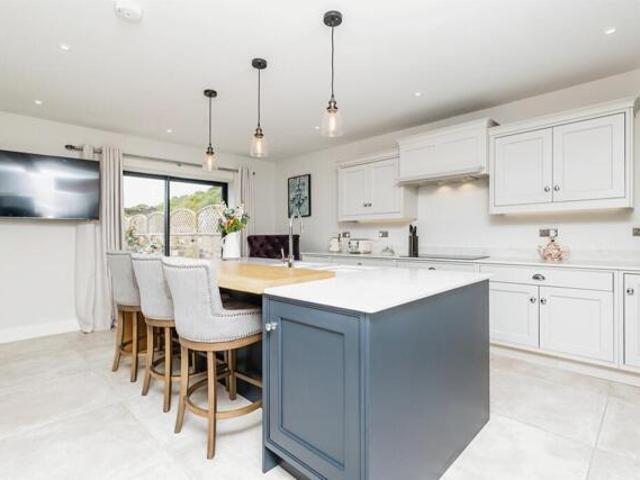 Shared Living/roommate 3 Bedroom For Sale North Yorkshire North Yorkshire 585000 ES99436605