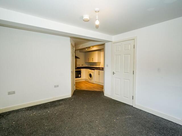 Shared Living/roommate 3 Bedroom For Sale Nottingham Nottingham 109995 ES99290165