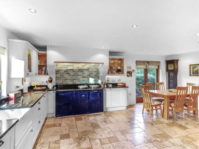 Shared Living/roommate 3 Bedroom For Sale Okehampton Devon 795000 ES98612173