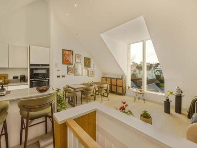 Shared Living/roommate 3 Bedroom For Sale Altrincham Trafford 650000 ES98648979