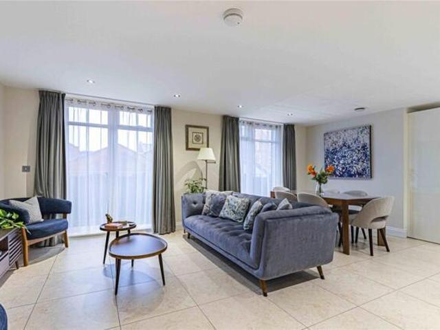 Shared Living/roommate 3 Bedroom For Sale Bushey Hertfordshire 900000 ES100541266