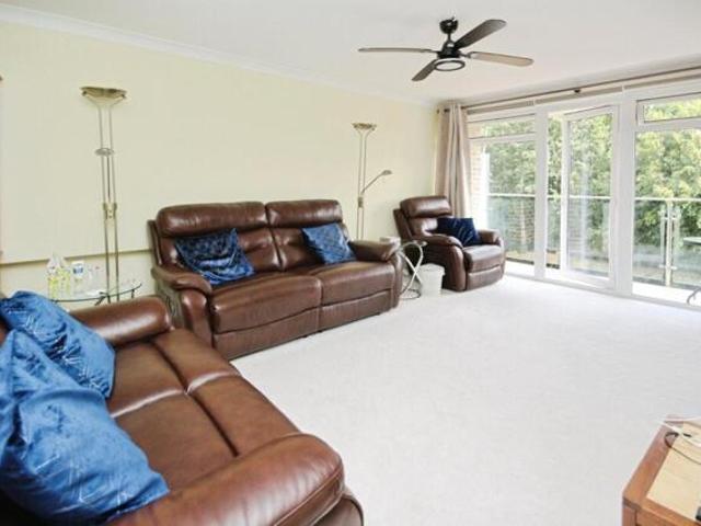 Shared Living/roommate 3 Bedroom For Sale Bournemouth Bournemouth 300000 ELS100191905