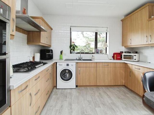 Shared Living/roommate 3 Bedroom For Sale Bournemouth Poole 585000 ELS98903477