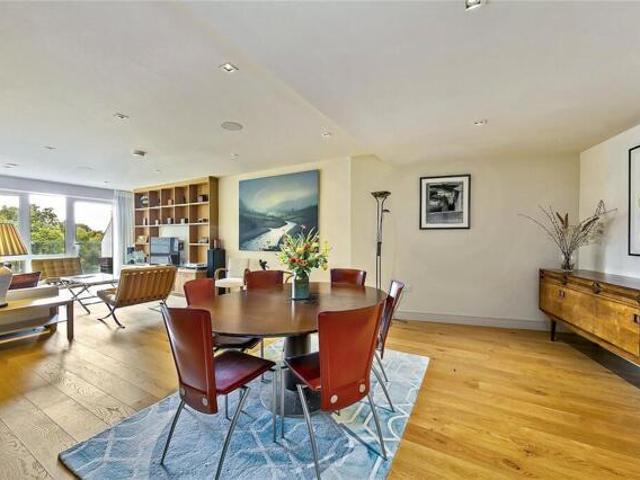 Shared Living/roommate 3 Bedroom For Sale Brentford Greater London 1200000 ES99344949