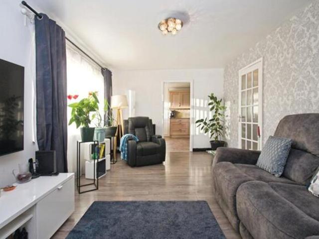 Shared Living/roommate 3 Bedroom For Sale Cardiff Cardiff 225000 ES99688418