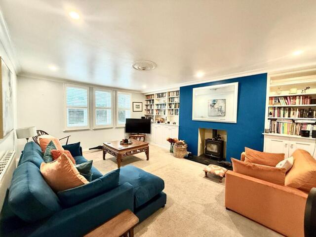 Shared Living/roommate 3 Bedroom For Sale Cheltenham Gloucestershire 425000 ELS100132639