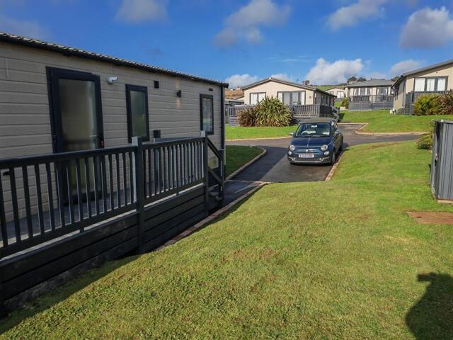 Shared Living/roommate 3 Bedroom For Sale Cornwell Cornwall 59995 ES99895616