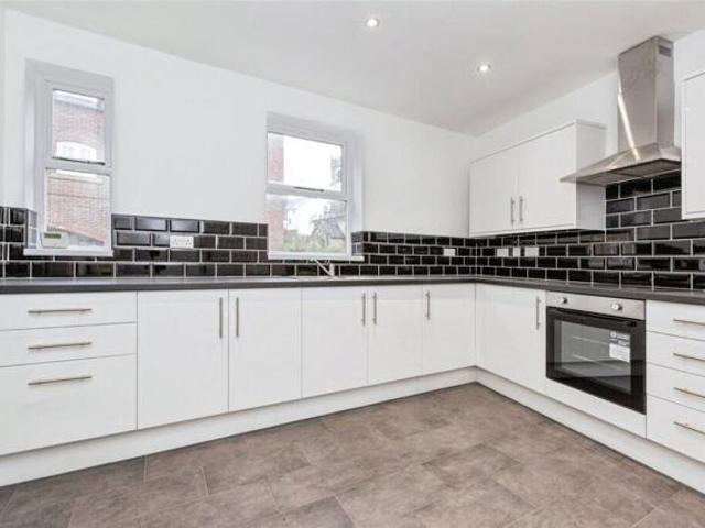 Shared Living/roommate 3 Bedroom For Sale Durham County Durham 515000 ES101676425