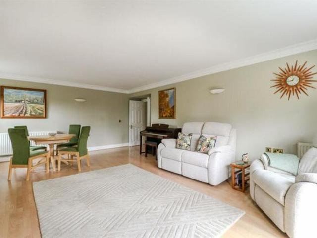 Shared Living/roommate 3 Bedroom For Sale Enfield Greater London 625000 ES99054725