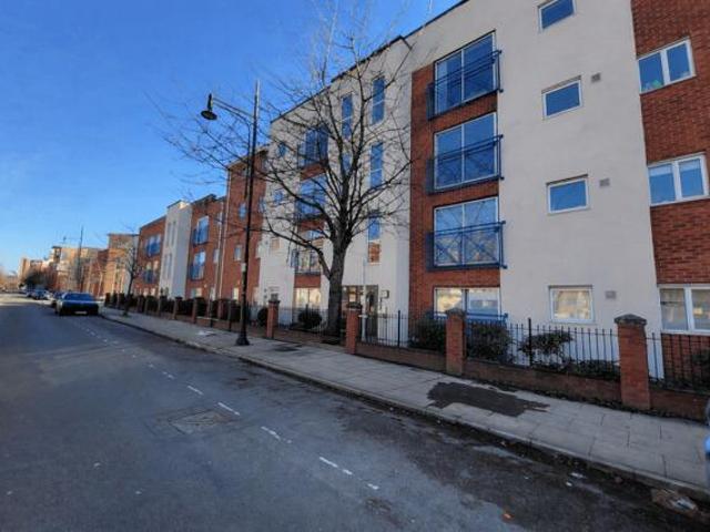 Shared Living/roommate 3 Bedroom For Sale Hulme Hulme 220000 ES100733773
