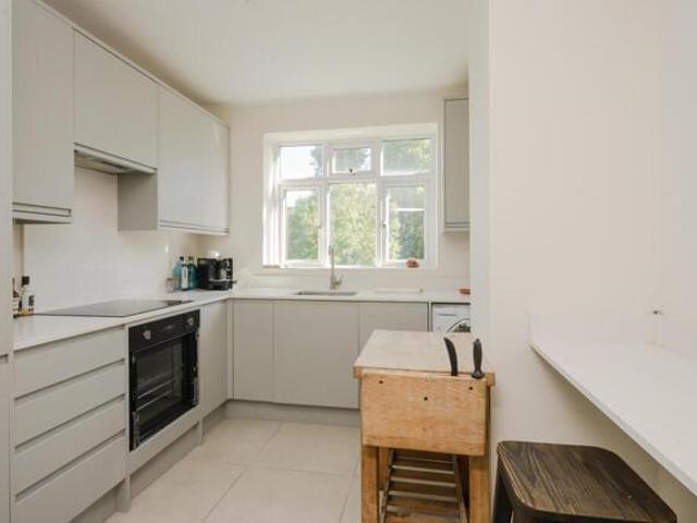 Shared Living/roommate 3 Bedroom For Sale Kingston Upon Thames Greater London 475000 ELS101168539