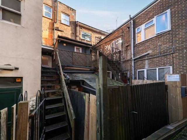Shared Living/roommate 3 Bedroom For Sale Luton Luton 450000 ES101316390