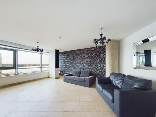 Shared Living/roommate 3 Bedroom For Sale Liverpool Liverpool 275000 ELS100503484