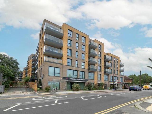 Shared Living/roommate 3 Bedroom For Sale London Greater London 525000 ES98262679