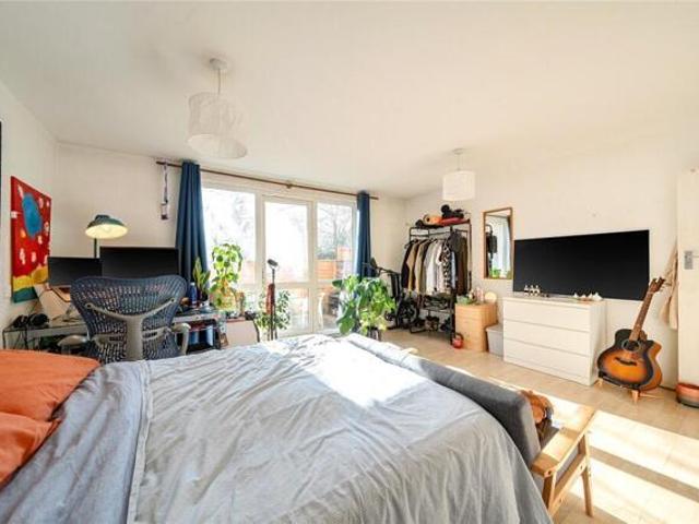 Shared Living/roommate 3 Bedroom For Sale London Greater London 535000 ES100366502