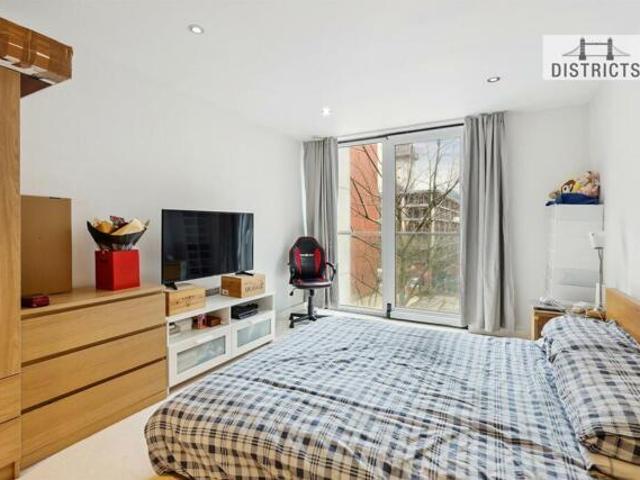 Shared Living/roommate 3 Bedroom For Sale London Greater London 610000 ES101676980