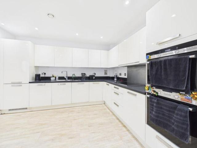 Shared Living/roommate 3 Bedroom For Sale London Greater London 630000 ELS99773536