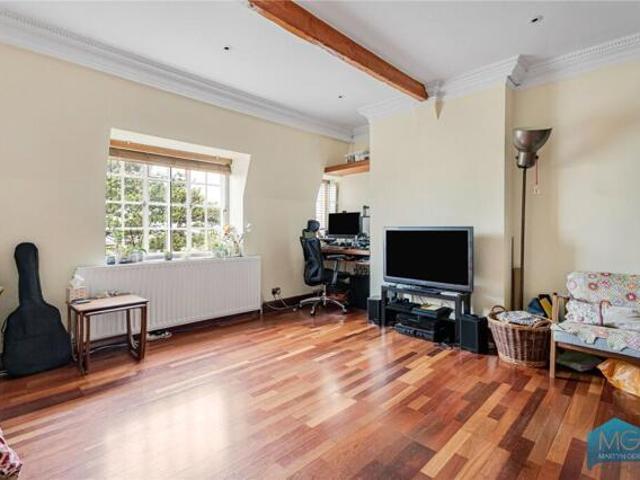 Shared Living/roommate 3 Bedroom For Sale London Greater London 700000 ES100987830