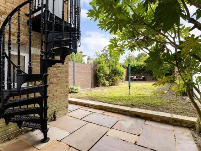 Shared Living/roommate 3 Bedroom For Sale London Greater London 775000 ELS99204132