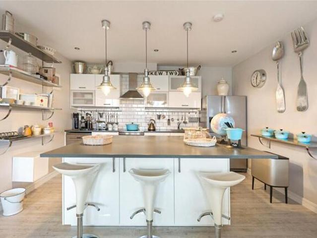 Shared Living/roommate 3 Bedroom For Sale Londres Greater London 1250000 ELS99277821