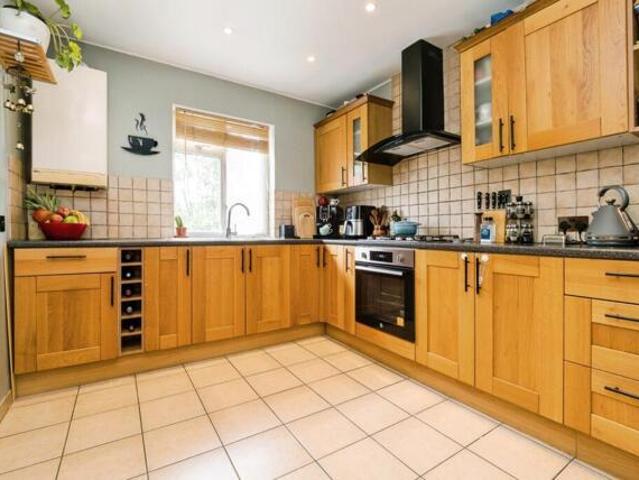 Shared Living/roommate 3 Bedroom For Sale Londres Greater London 350000 ES99161436