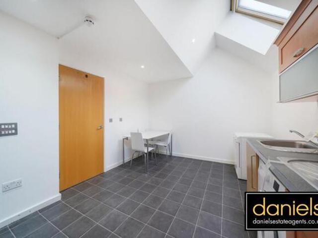 Shared Living/roommate 3 Bedroom For Sale Londres Greater London 650000 ES98577879