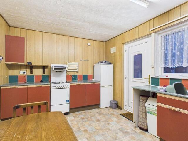 Shared Living/roommate 3 Bedroom For Sale Penryn Cornwall 189000 ES99642119