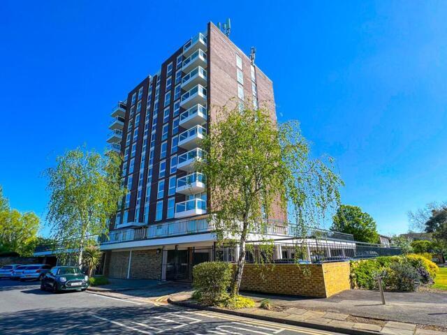 Shared Living/roommate 3 Bedroom For Sale Richmond Upon Thames Surrey 415000 ES98278471