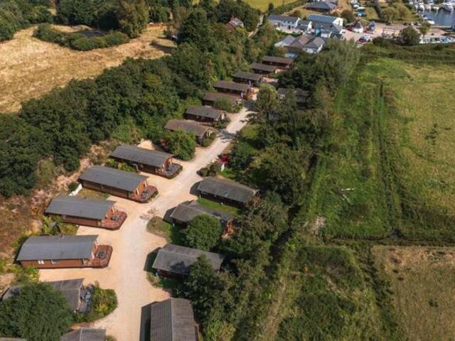 Shared Living/roommate 3 Bedroom For Sale Suffolk Suffolk 89995 ES101996090