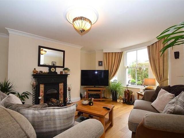 Shared Living/roommate 3 Bedroom For Sale Scarborough North Yorkshire 325000 ELS98765831
