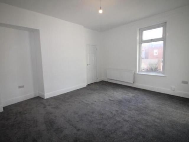 Shared Living/roommate 3 Bedroom For Sale South Shields Tyne Y Wear 95000 ELS99437283