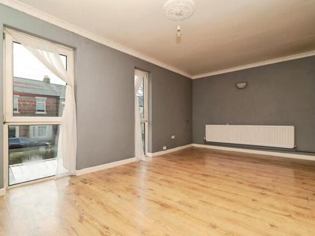 Shared Living/roommate 3 Bedroom For Sale South Tyneside South Tyneside 80000 ES98718036