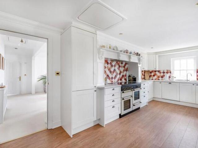 Shared Living/roommate 3 Bedroom For Sale Torquay Torbay 300000 ELS99436821