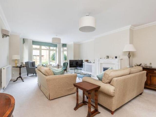 Shared Living/roommate 3 Bedroom For Sale Winchester Hampshire 600000 ES100263360