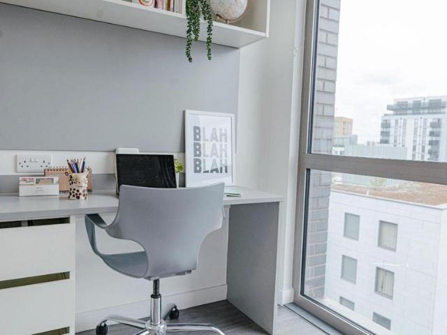 Shared Living/roommate 100 Bedroom For Rent London London 1500 ES90563924