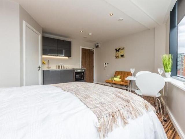 Shared Living/roommate 1 Bedroom For Rent Manchester Greater Manchester 1105 ES101072908