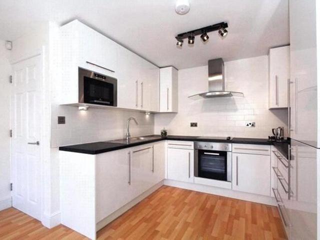 Shared Living/roommate 1 Bedroom For Rent Barnet London 1500 ELS101702040