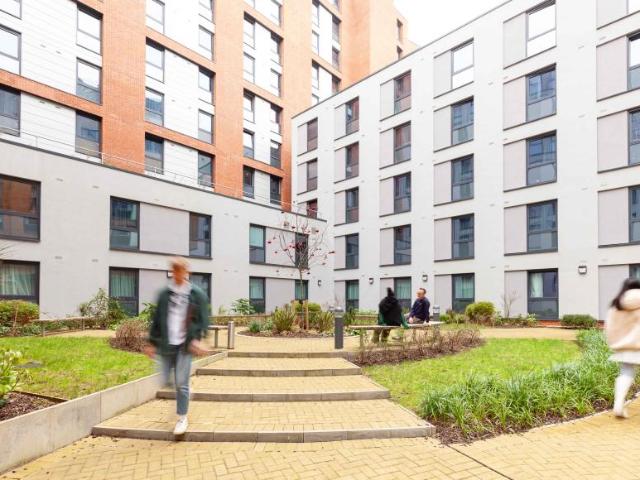 Shared Living/roommate 1 Bedroom For Rent Birmingham Birmingham 1028 ELS99459011