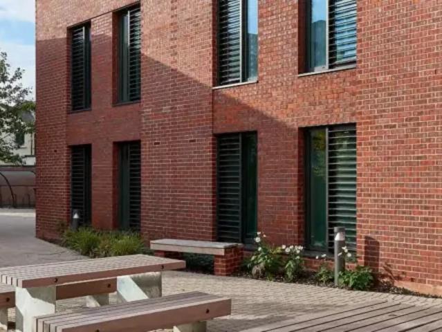 Shared Living/roommate 1 Bedroom For Rent Birmingham Birmingham 1120 ES99496678