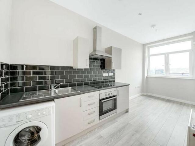 Shared Living/roommate 1 Bedroom For Rent Bradford West Yorkshire 500 ES100844741