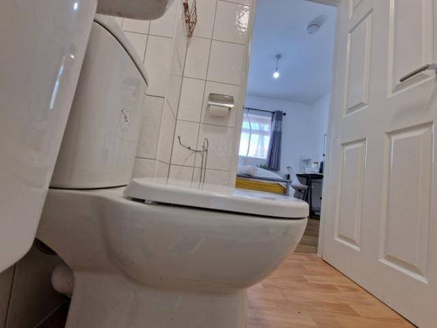 Shared Living/roommate 1 Bedroom For Rent Coventry Coventry 1198 ES72238006